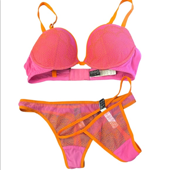 La Perla | Intimates & Sleepwear | La Perla Bra And Undies Set | Poshmark